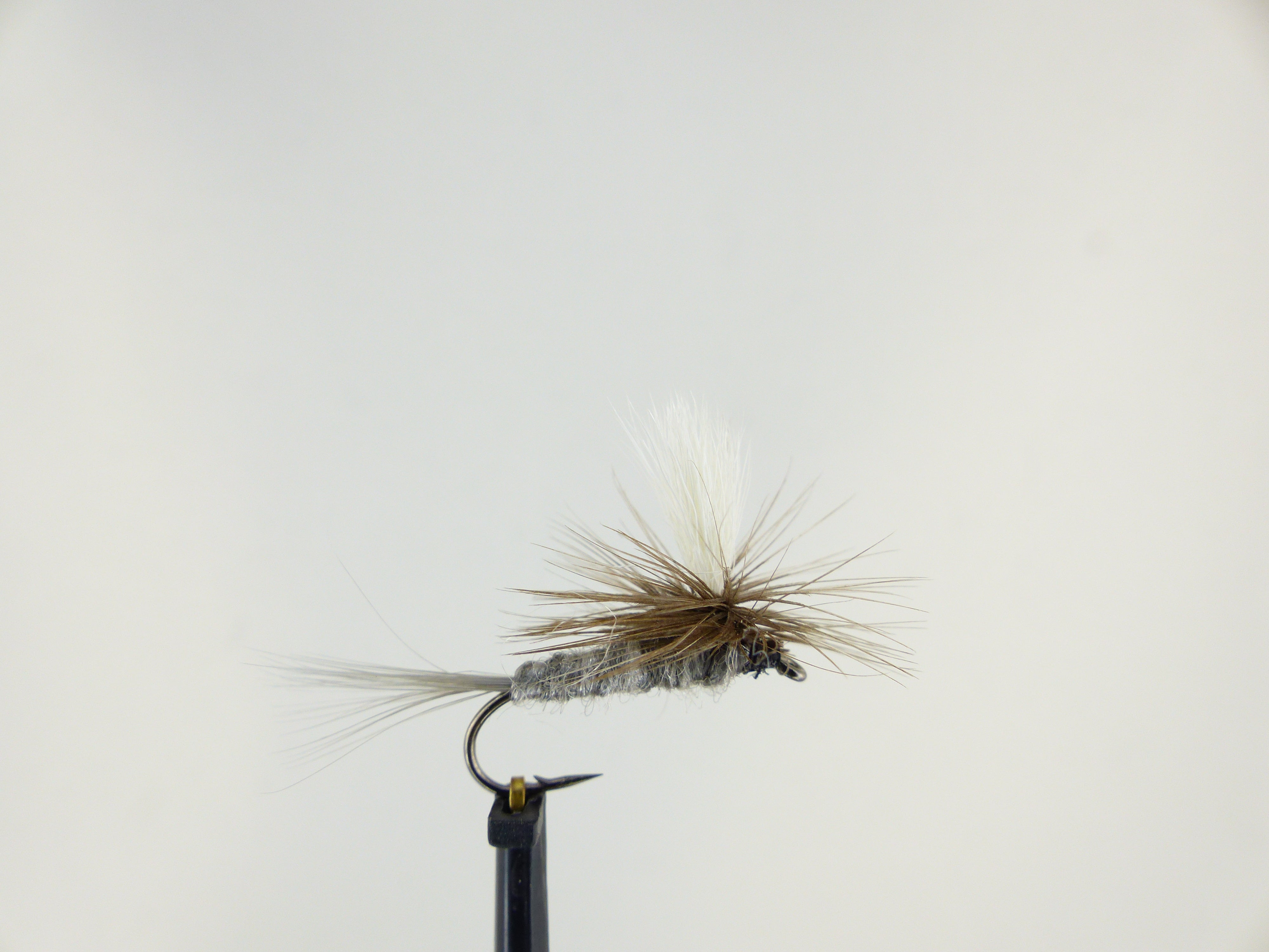 Blue Dun Parachute – Mouche Expert