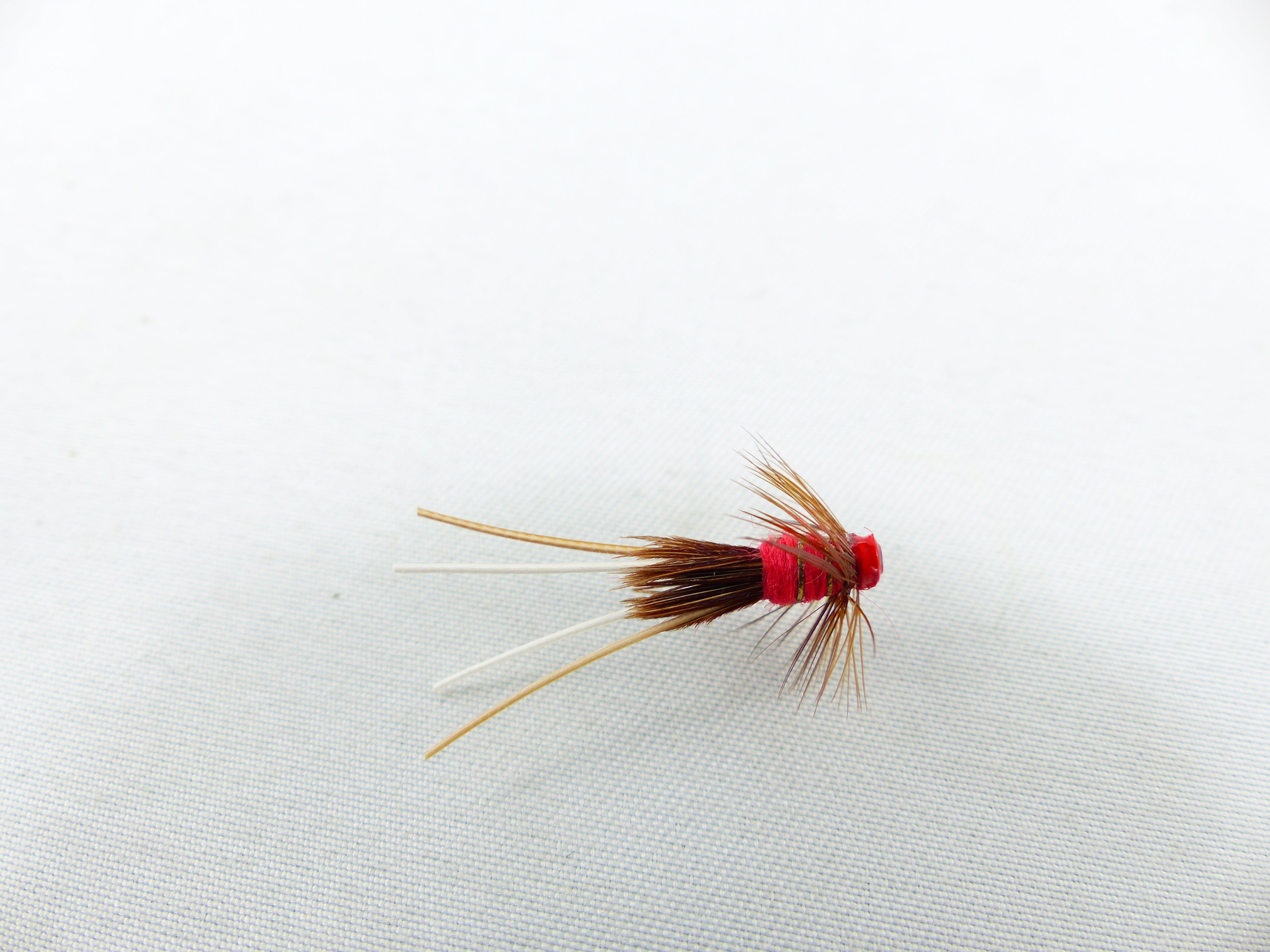 Frances red micro tube plastic – Mouche Expert